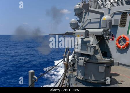 25 mm, Guided-Missile Destroyer, Gulf of Aden, Machine gun, mk 38, U.S ...