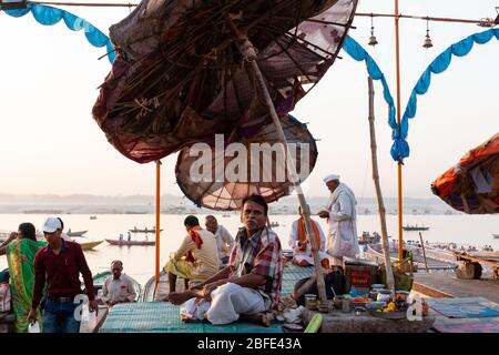 aranasi, Uttar Pradesh / India - April 2019 : Pilgrims worshiping river ...