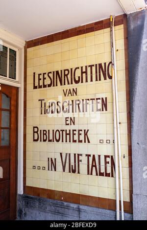 old rusty sign on an old machine Stock Photo - Alamy