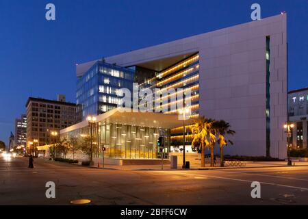 LAPD Headquarters in downtown Los Angeles Stock Photo - Alamy