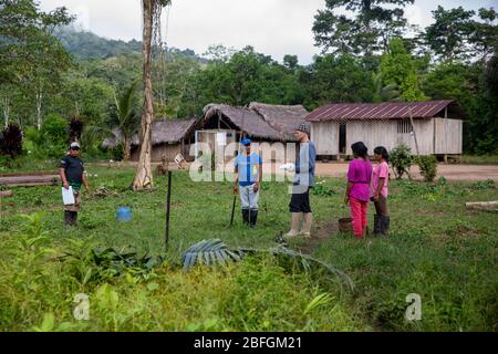Shuar Indigenous Community in the Amazon, Ecuador Stock Photo - Alamy