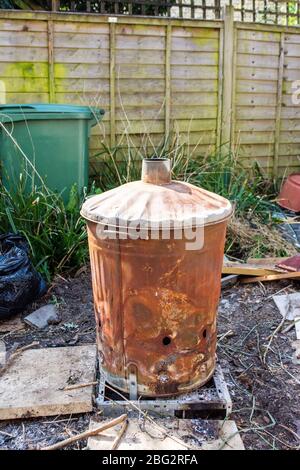 Galvanised Steel Brazier Incinerator Stock Photo - Alamy