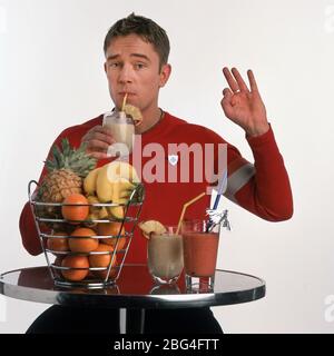 Peter Simon Childrens TV Presenter on BBC TV Stock Photo - Alamy