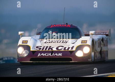 24 heures du Mans 1988 - Jaguar XJR-9 LM - Driven by: Derek Daly (IRL ...