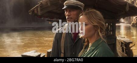 JUNGLE CRUISE, from left: Dwayne Johnson, Emily Blunt, 2021. © Walt ...