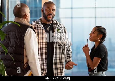 #BLACKAF, from left: Kenya Barris, Rashida Jones, (Season 1, ep. 103 ...