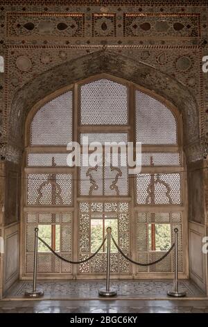 Sheesh Mahal Palace in Lahore fort in Pakistan Stock Photo - Alamy