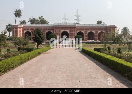 The Tomb of Nur Jahan, a 17th century mausoleum in Lahore, Pakistan ...