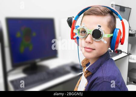 Boy receives hardware treatment for amblyopia. Amblyopanorama - a ...