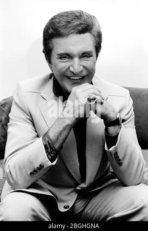 Liberace photographed in his dressing room before his performance at ...