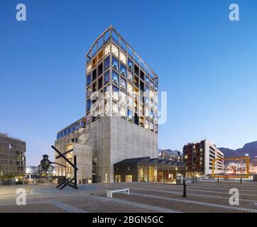 Dusk view of the Zeitz MOCAA (Museum of Contemporary African Art) and ...