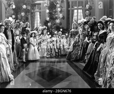 ALAN MOWBRAY as Sir William Hamilton VIVIEN LEIGH as Emma, Lady ...