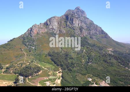 Aerial view of Simonsberg mountain range and wine farms Stock Photo - Alamy
