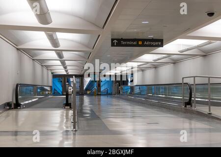 Inside Toronto Pearson Intl. Airport, Terminal 1 by the check-in desks ...