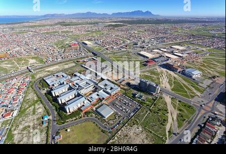 Aerial photo of Khayelitsha Hospital Stock Photo - Alamy