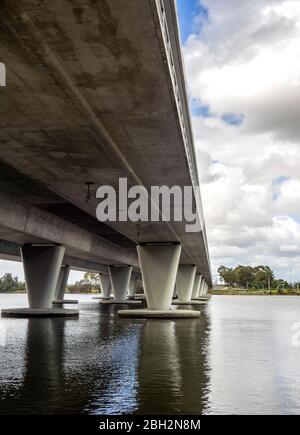 Windan Bridge and Goongoongup Bridge crossing the Swan River and ...