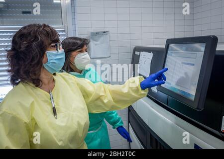 Blood samples are stored in a hospital refrigerator Stock Photo - Alamy