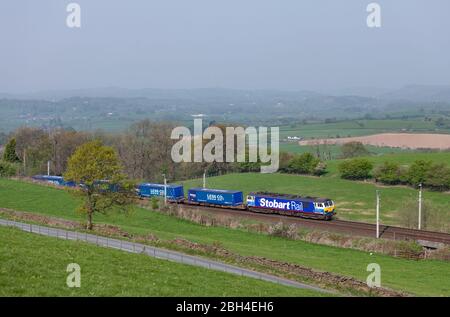 EWS Class 92 electric locomotive No 92022 with a Channel Tunnel ...