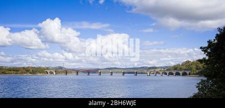 The Tavy Bridge taking the railway to Gunnislake from Plymouth, Devon ...