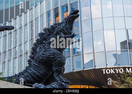 Japan, Tokyo, Yurakucho, Godzilla Statue Stock Photo - Alamy