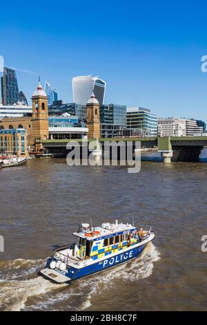 London River Thames Metropolitan Police patrol boat Nina MacKay Stock ...