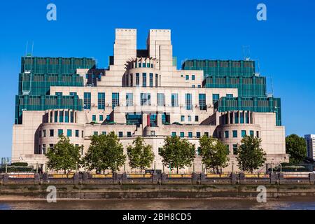 MI6 building, London England UK Stock Photo - Alamy
