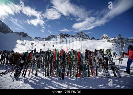 Glacier ski area, Stubai Valley, Tyrol, Austria Stock Photo - Alamy