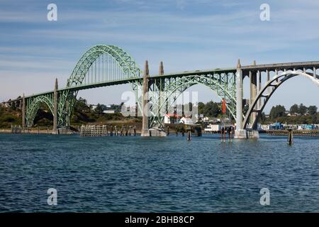 View of Oregon City Bridge, Oregon, USA Stock Photo - Alamy