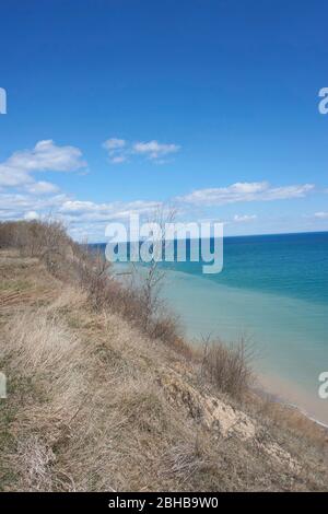 Lake Michigan, Wisconsin side, bluff erosion Stock Photo - Alamy