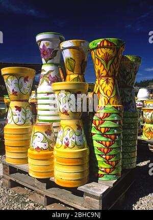 Outdoor pottery exhibits Stock Photo - Alamy