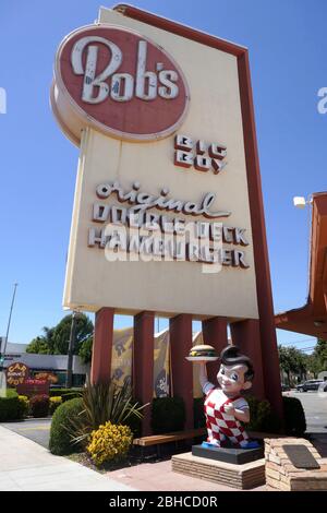A Bob's Big Boy Drive in Restaurant Iconic statue knockout on a white ...