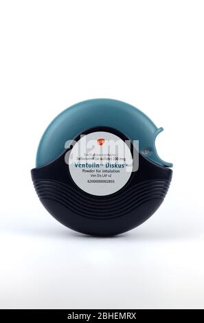 disk powder for asthma Stock Photo - Alamy