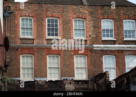 Houses in London Borough of Hackney, EC2 Stock Photo - Alamy