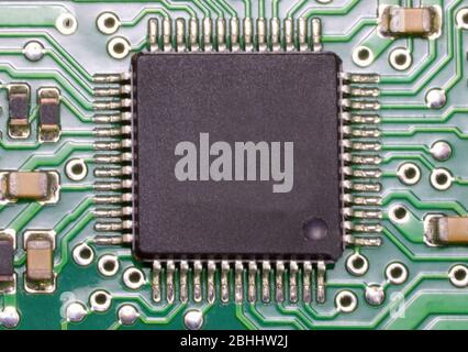ROM chip on circuit board Stock Photo - Alamy