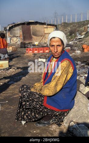 Roma woman living in squalid conditions at the Vardarishte landfill ...
