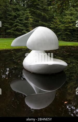 "Floating sculpture, Otterlo" by Marta Pan, in the sculpture garden of ...