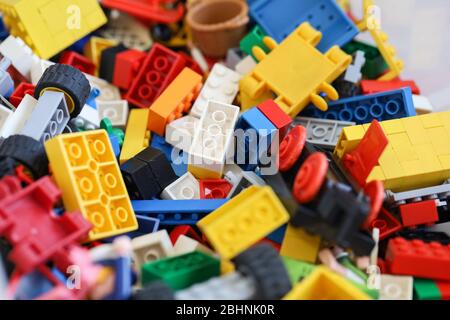 legos scattered on the floor Stock Photo - Alamy