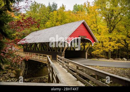 Flume Covered Bridge, over Pemigewasset River, Flume Gorge, Franconia ...