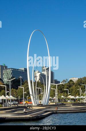 Carbon fibre sculpture Spanda by Christian de Vietri sculptor artist ...