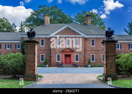 The original mansion house built for Mr. and Mrs. Lammot du Pont ...