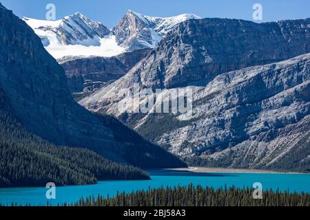 Hector Lake in Banff national park Canada hector lake water clear ...