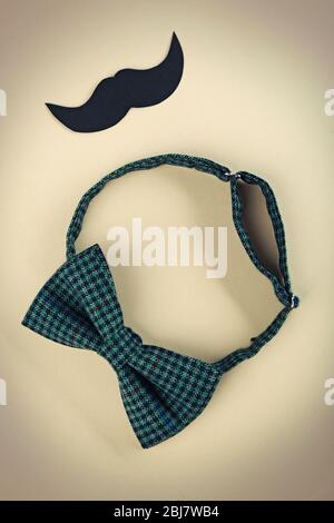 Vintage green glasses and brown mustache watercolor seamless pattern ...