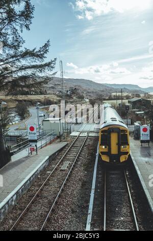 Scotland/UK-20/3/18: First ScotRail Class 156 Super Sprinter on the ...