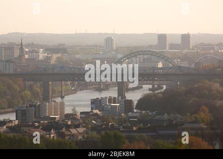 A hazy morning in Newcastle upon Tyne, England. The Redheugh Bridge ...