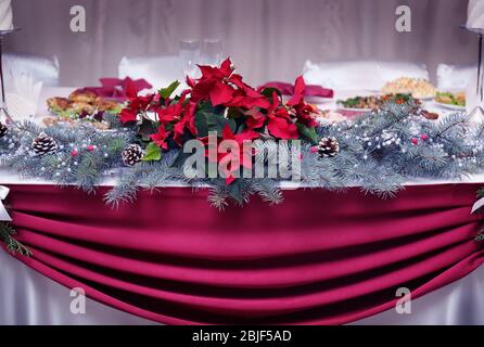Main wedding table with beautiful decoration Stock Photo - Alamy