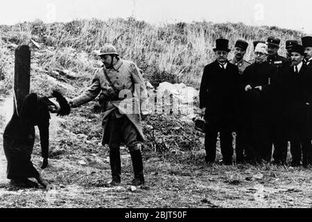 Execution of Mata Hari Stock Photo - Alamy