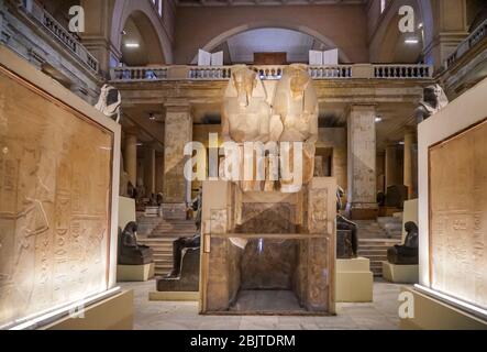 Monumental statue of Amenhotep III and Queen Tiye, the Egyptian Museum ...