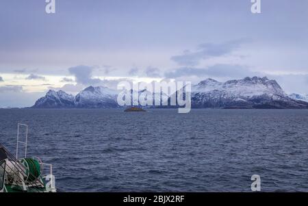 Cruise along the Norwegian coast and the red lighthouse Landegode Fyr ...