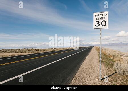 Salt Lake City city limit sign and map of USA Stock Photo - Alamy