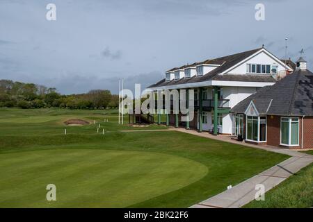 Littlehampton links Golf Course closed and deserted during the lockdown ...